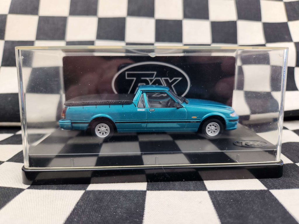 Trax 1:43 Ford XH Falcon Ute TR79 Reef Green – Kustom Kollector